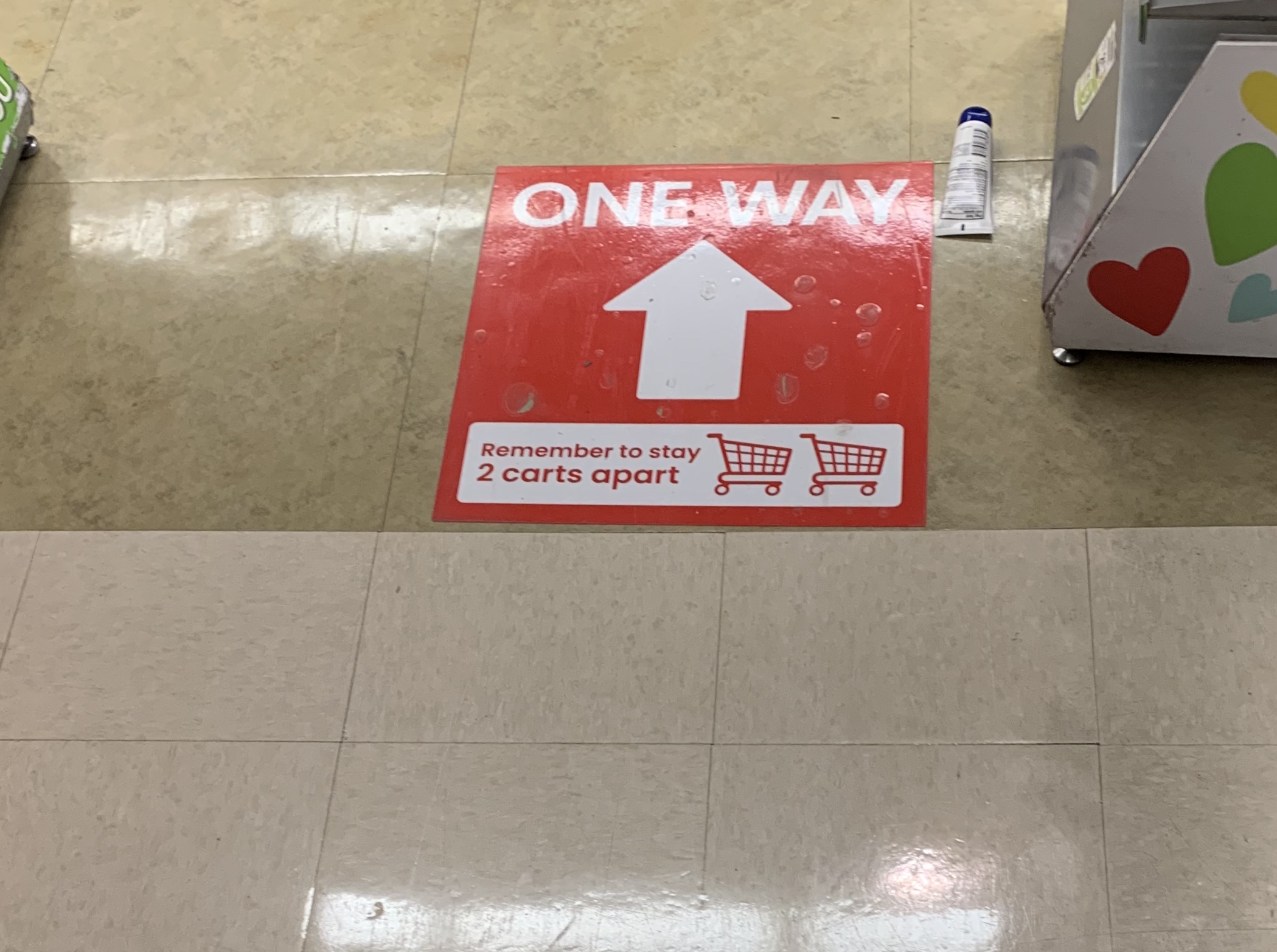 Safeway Adds One-Way Aisles, Although Few Notice | The Georgetown ...